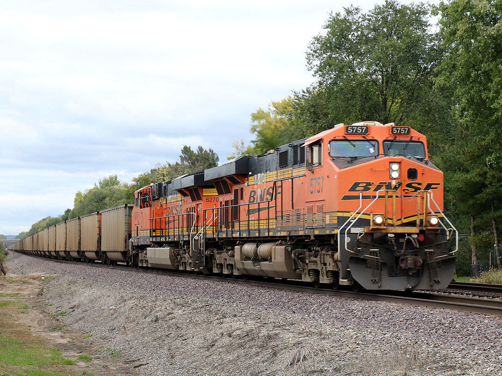 BNSF 5757